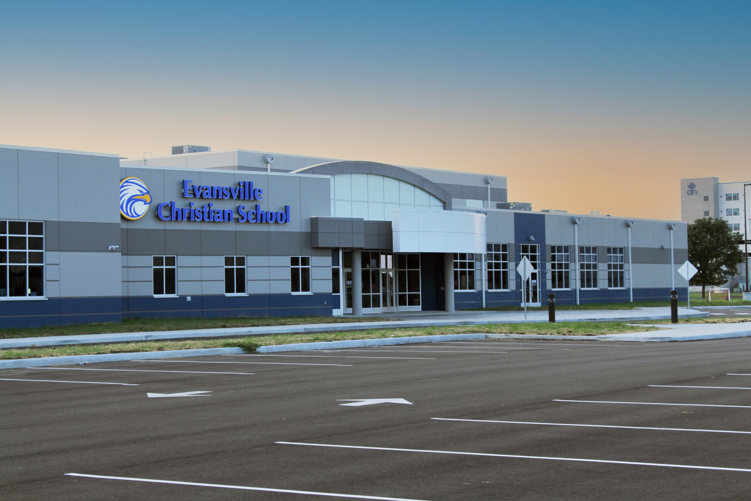 Educational Campus - Traylor Building, LLC